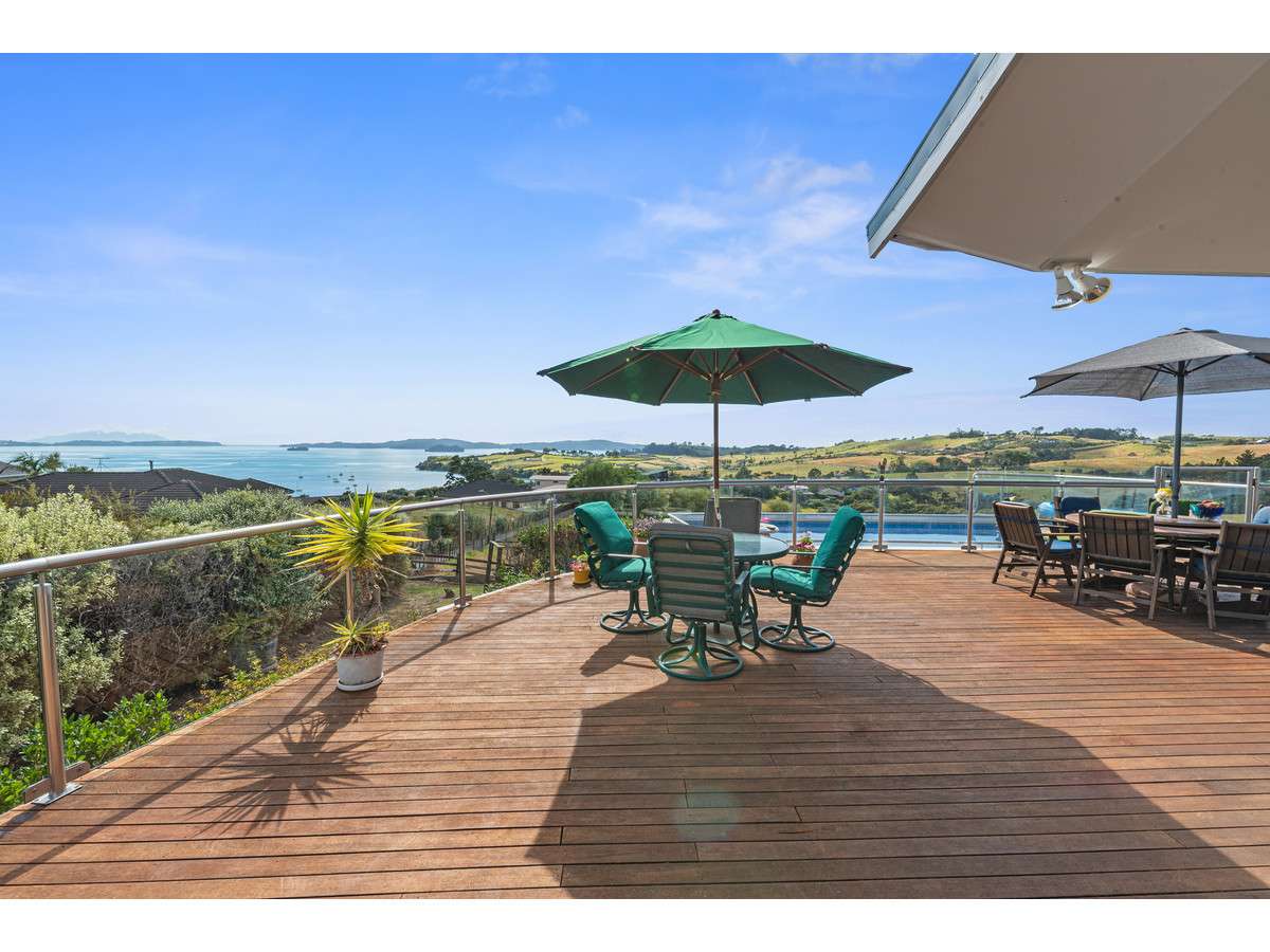 635 Mahurangi East Road | Algies Bay | Rodney | Houses for Sale - One Roof
