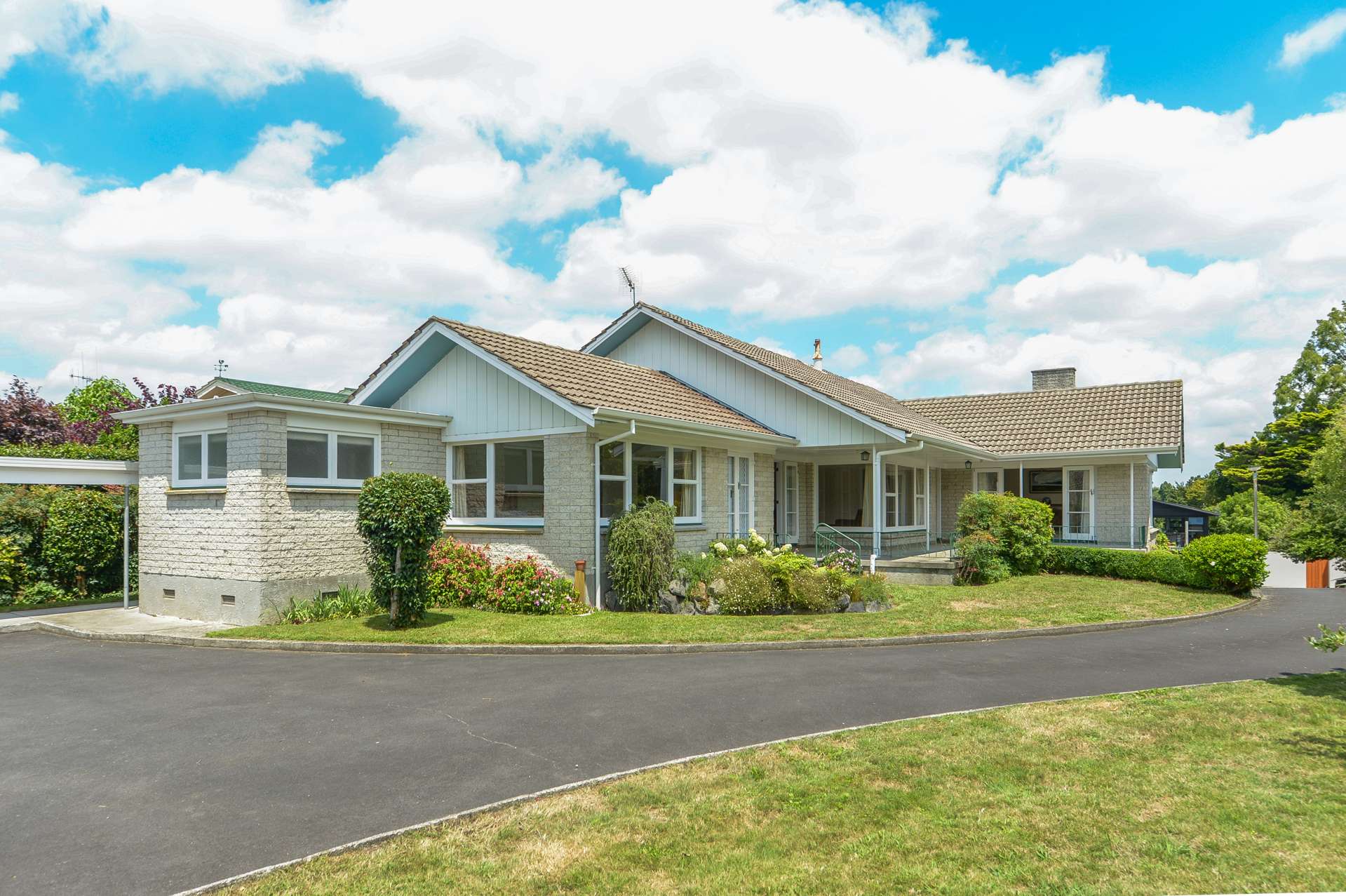 7 Pollock Drive | Chartwell | Hamilton City | Houses for Sale - OneRoof