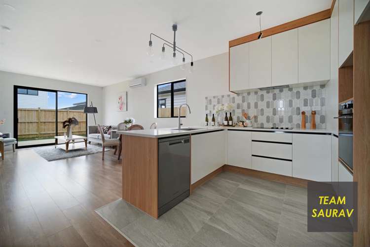 7 Accord Place | Karaka | Franklin | Houses for Sale - One Roof