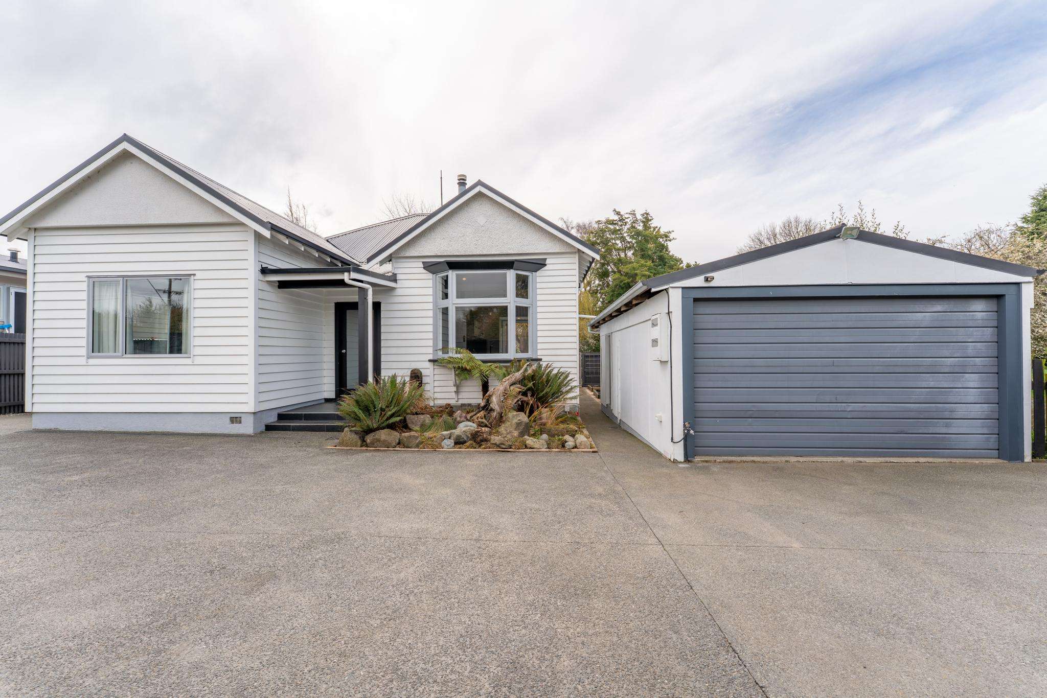Why Rotorua’s iconic Landmark villa is for sale after 21 years, All ...