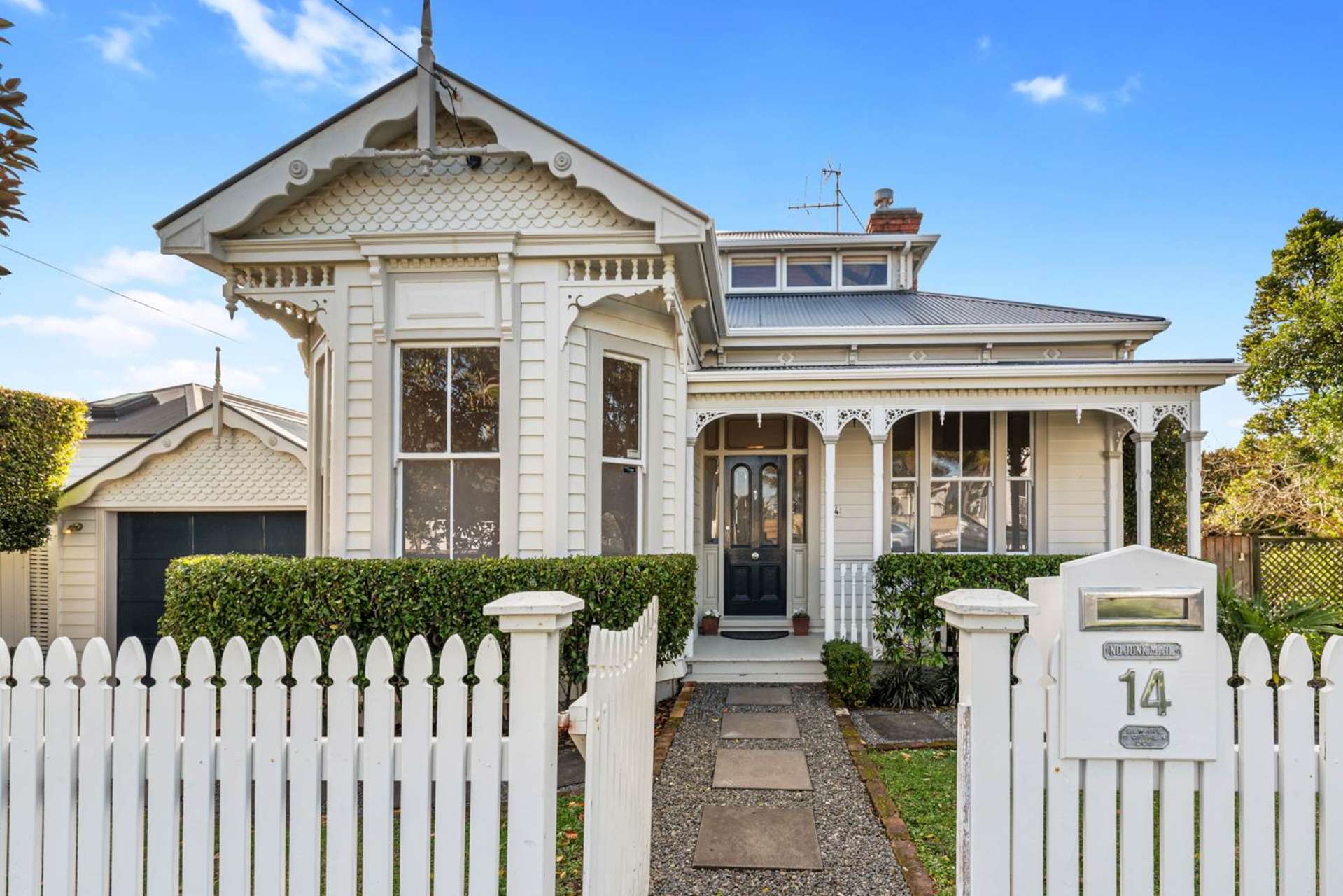 14 Abbotsford Terrace | Devonport | North Shore City | Houses for Sale ...