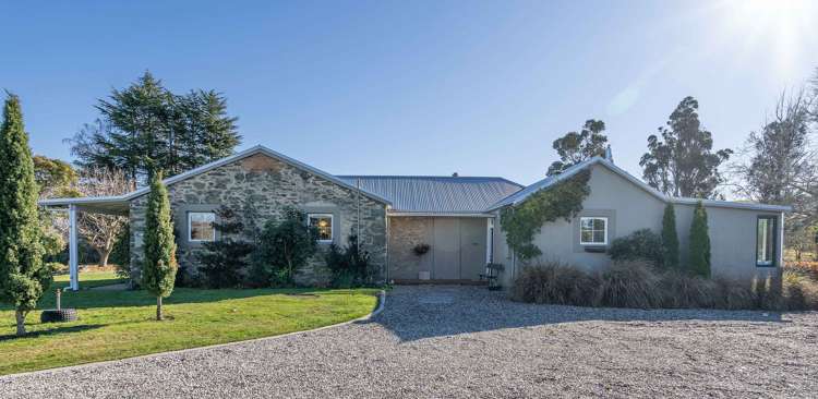1245 Teviot Road | Teviot | Central Otago | Houses for Rent - One Roof
