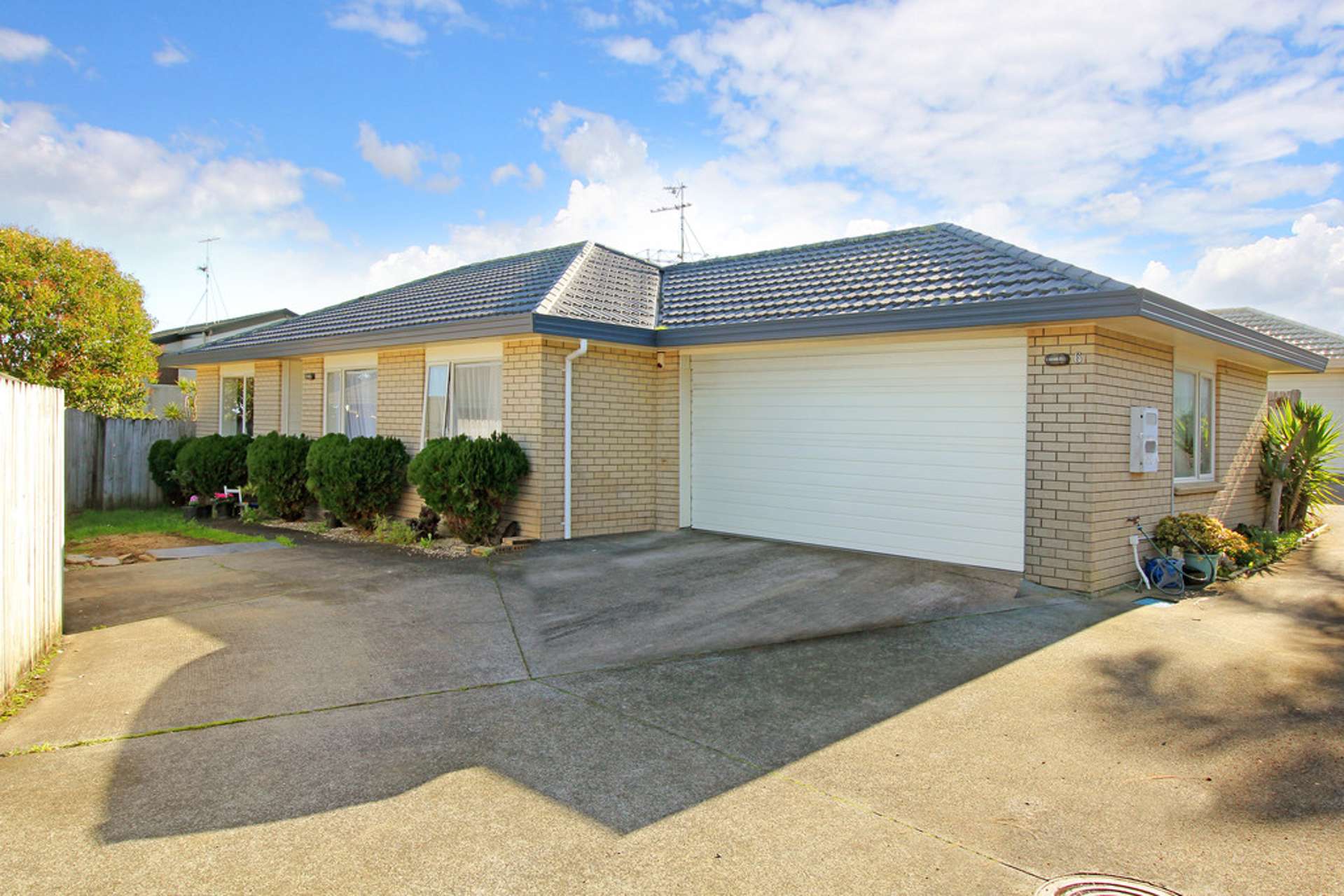 6 Ksenia Drive | Flat Bush | Manukau City | Houses for Sale - OneRoof