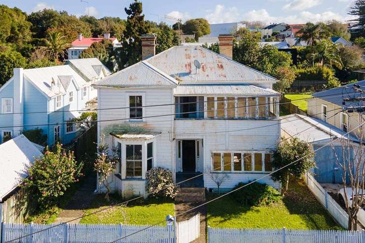 Run-down Grafton villa with $2.7m CV for sale for first time in nearly ...