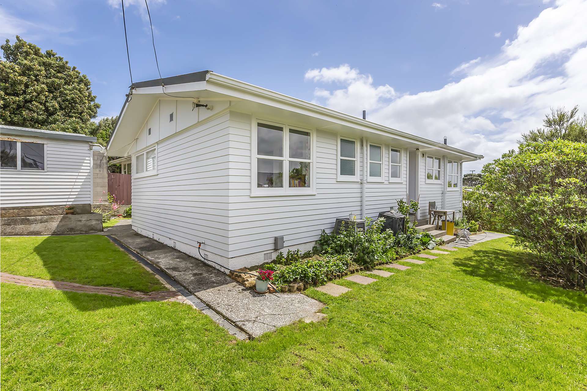96 Bracken Road | Paparangi | Wellington City | Houses for Sale - OneRoof
