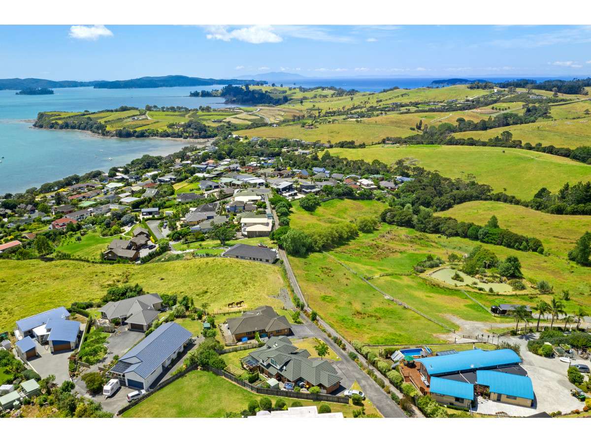 635 Mahurangi East Road | Algies Bay | Rodney | Houses for Sale - One Roof