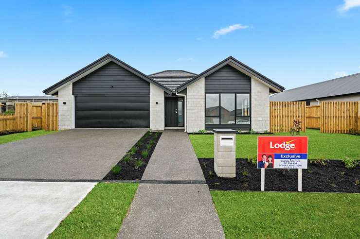 ‘Developer clearance, must sell!’: Glut of new homes on the market, All ...