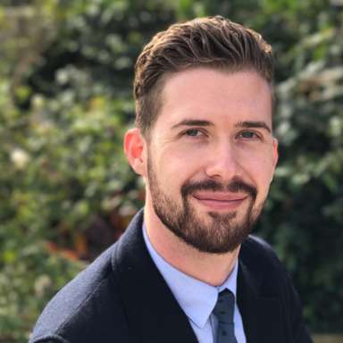 Sam Carr, residential sales, Five AM Realty Limited Licensed (REAA 2008 ...