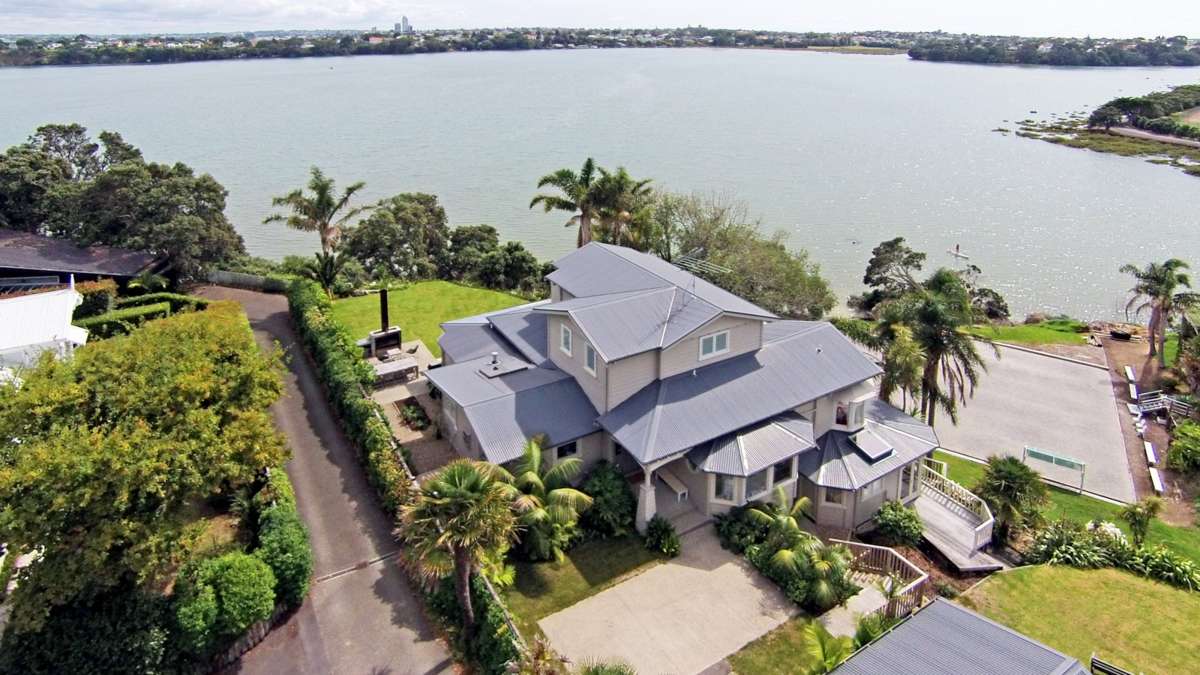 26 Stanley Point Road | Stanley Point | North Shore City | Houses for ...