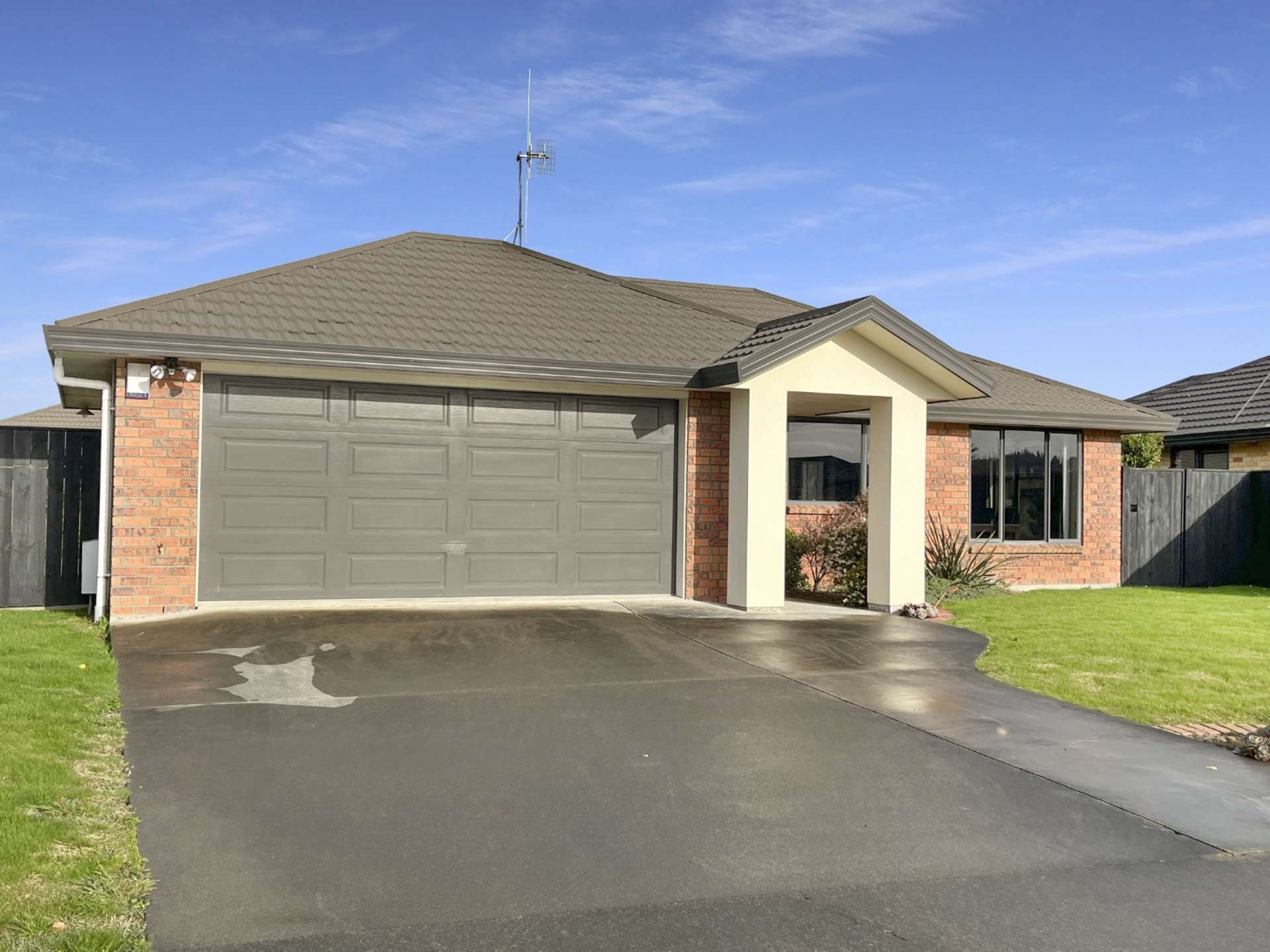 12 Geneva Terrace | Kelvin Grove | Palmerston North City | Houses for ...