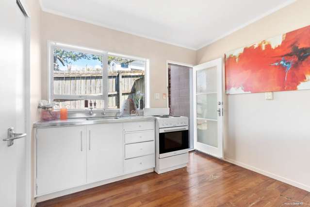 2/160 Mount Smart Road | Onehunga | Auckland City | Houses for Sale ...