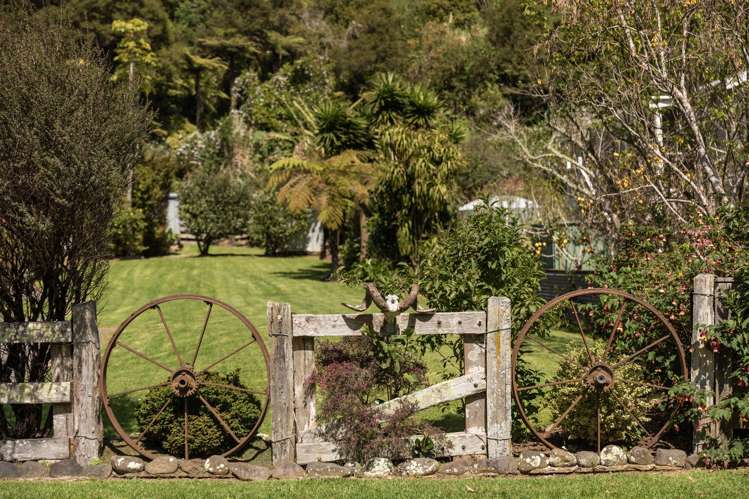 26 Tapu Coroglen Road | Tapu | Thames-Coromandel | Houses for Sale ...