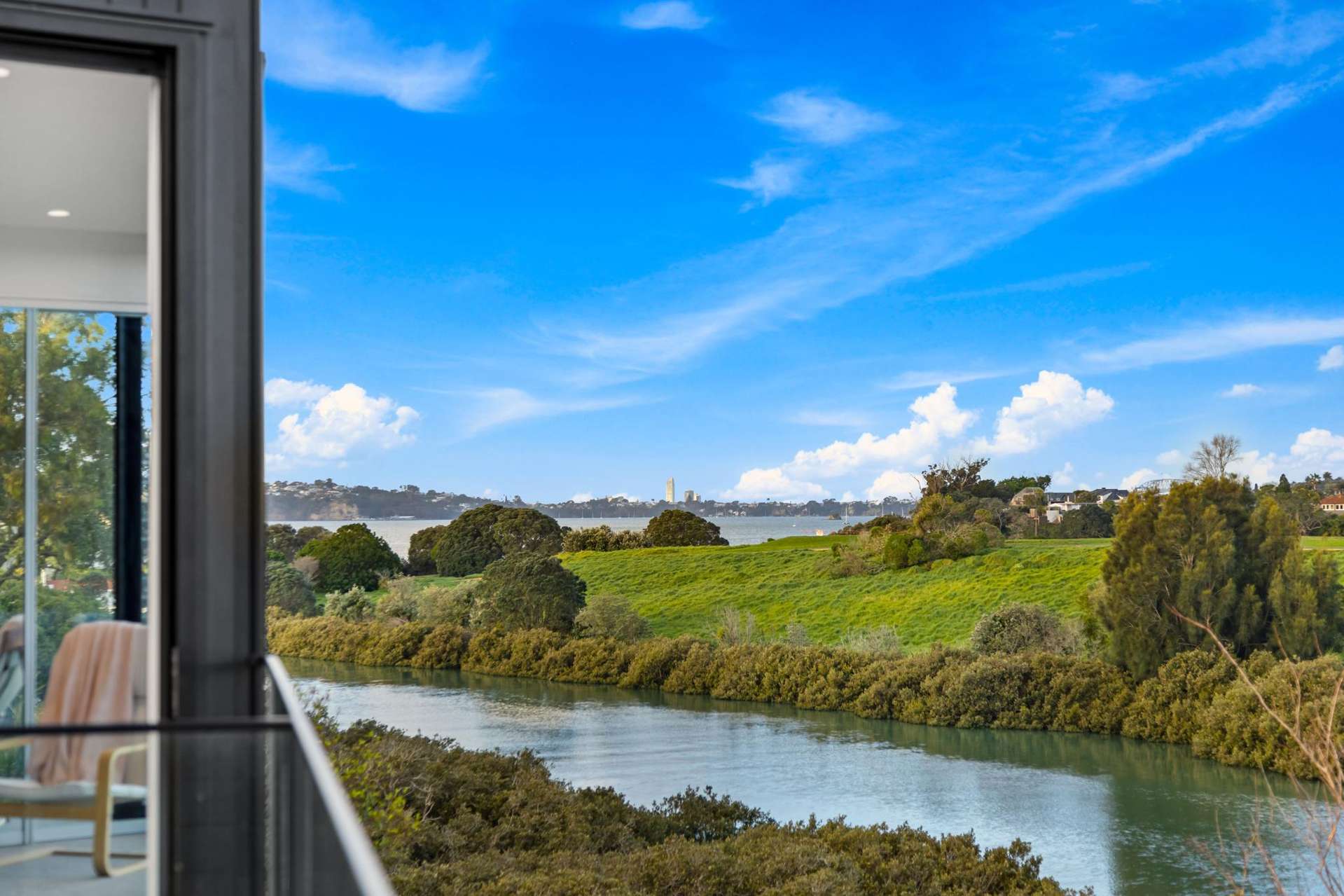 10 Lister Street | Point Chevalier | Auckland City | Houses for Sale ...