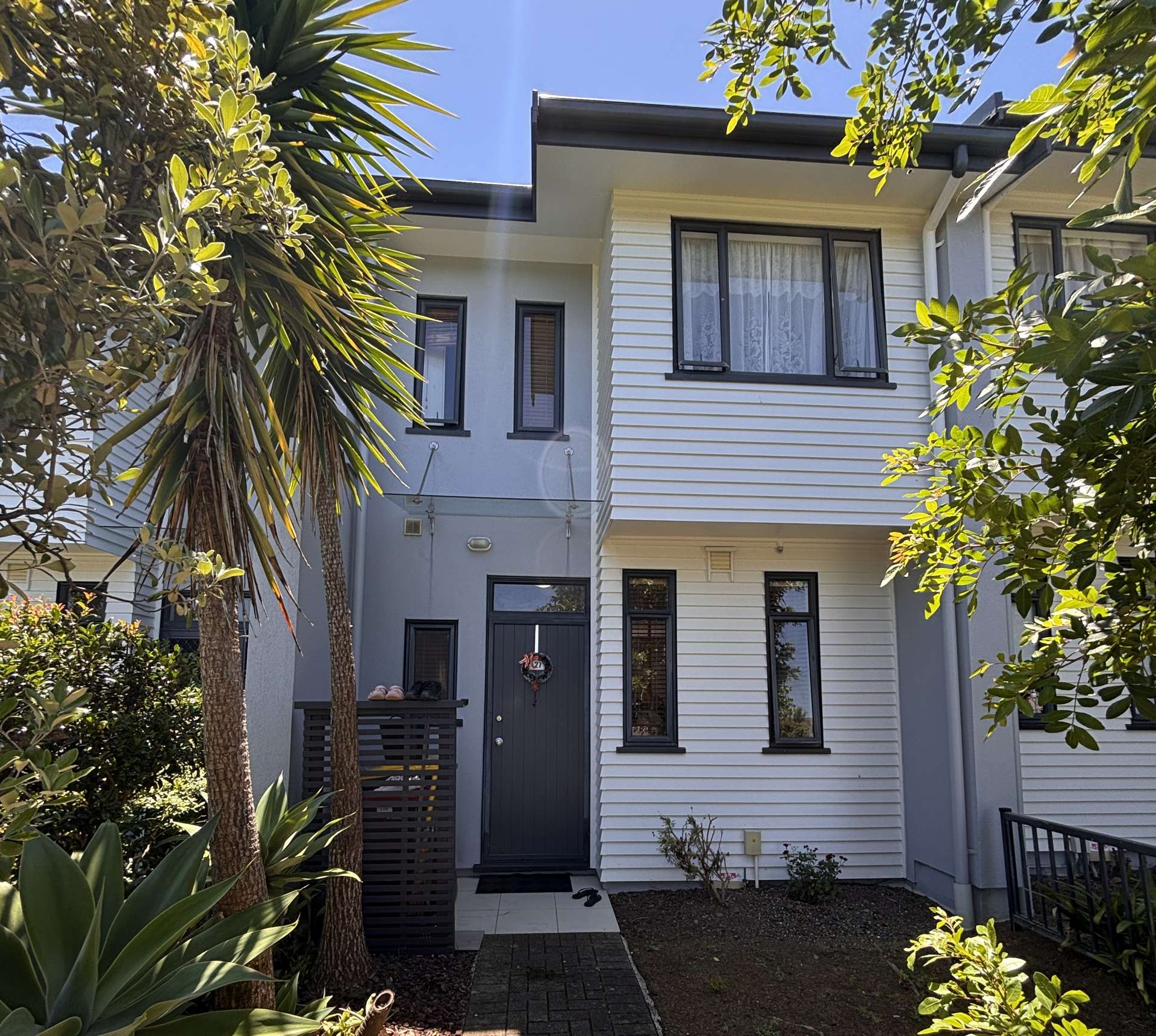 27/2 Armoy Drive | East Tamaki | Manukau City | Houses for Rent - OneRoof
