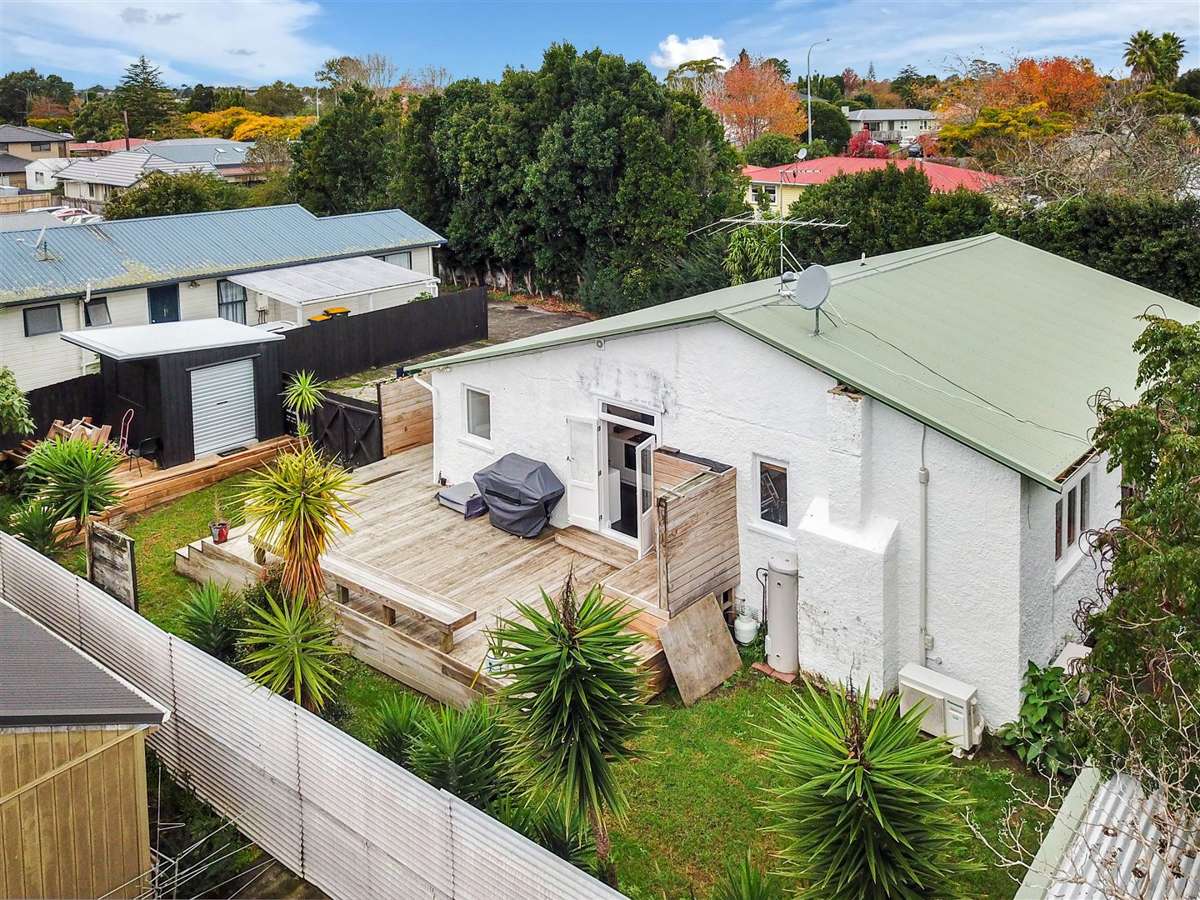 5 Don Buck Road | Henderson | Waitakere City | Houses for Sale - OneRoof
