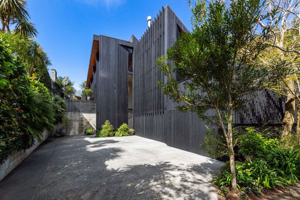 Exec home built 20 years ago is a ‘rare beast in the bays’, All things ...