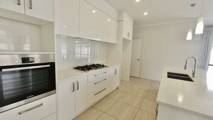 7 Magellan Rise | 2743 | Hamilton City | Houses for Rent - One Roof