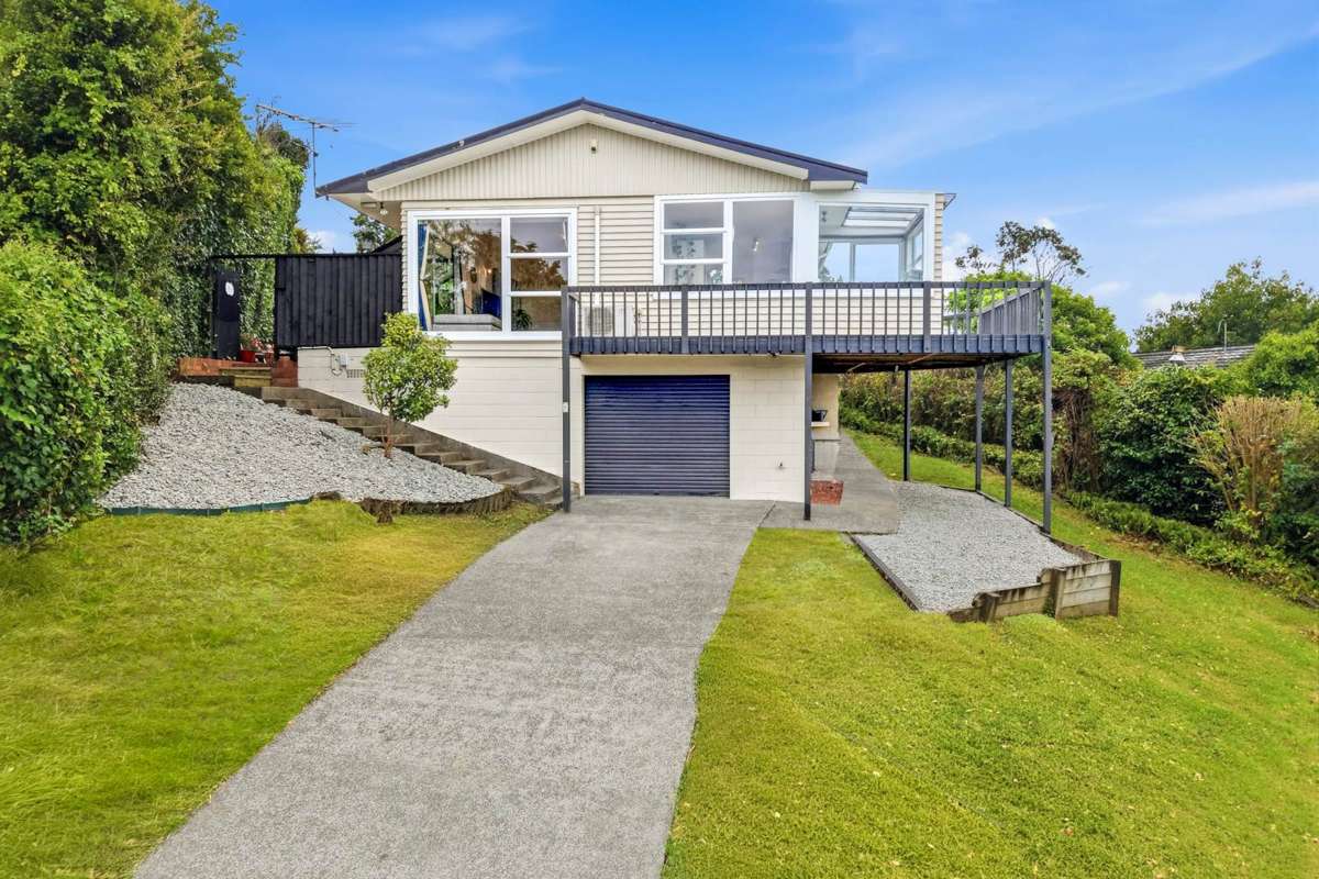 6 Cypress Place | Sunnynook | North Shore City | Houses for Sale - OneRoof
