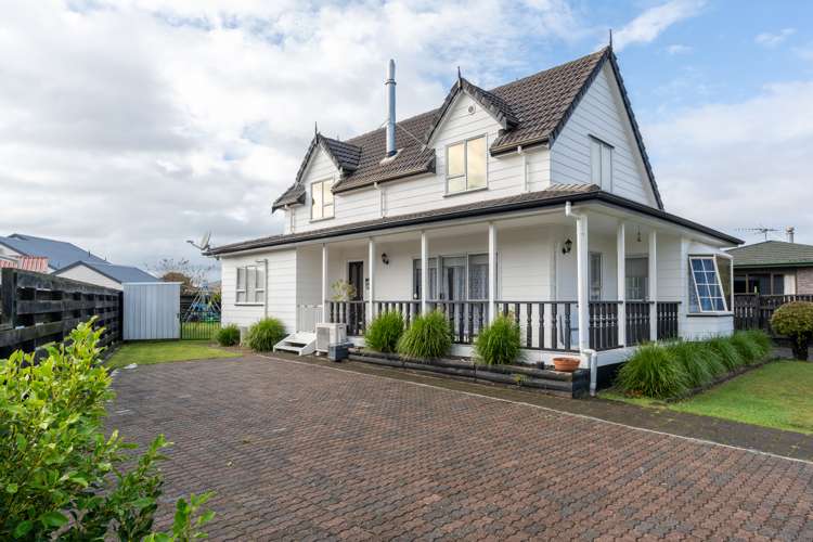 8 Halyard Close | Flagstaff | Hamilton City | Houses for Sale - One Roof