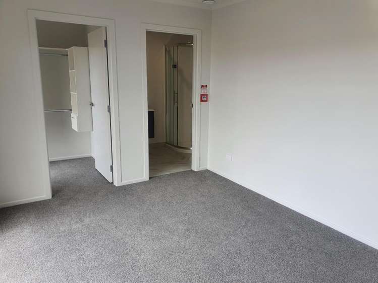 Unit 102/124 lot 27/130-164 Commerce Street | 1067 | Hamilton City ...