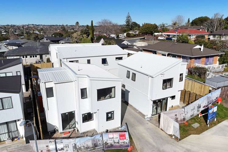 5A Sherie Place | Howick | Manukau City | Houses for Sale - One Roof