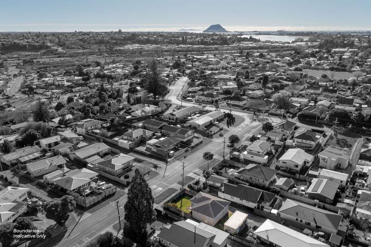 12 Watling Street | Gate Pa | Tauranga | Houses for Sale - OneRoof