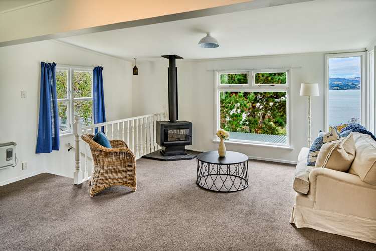 30 Mana View Road | Paremata | Porirua City | Houses for Sale - OneRoof