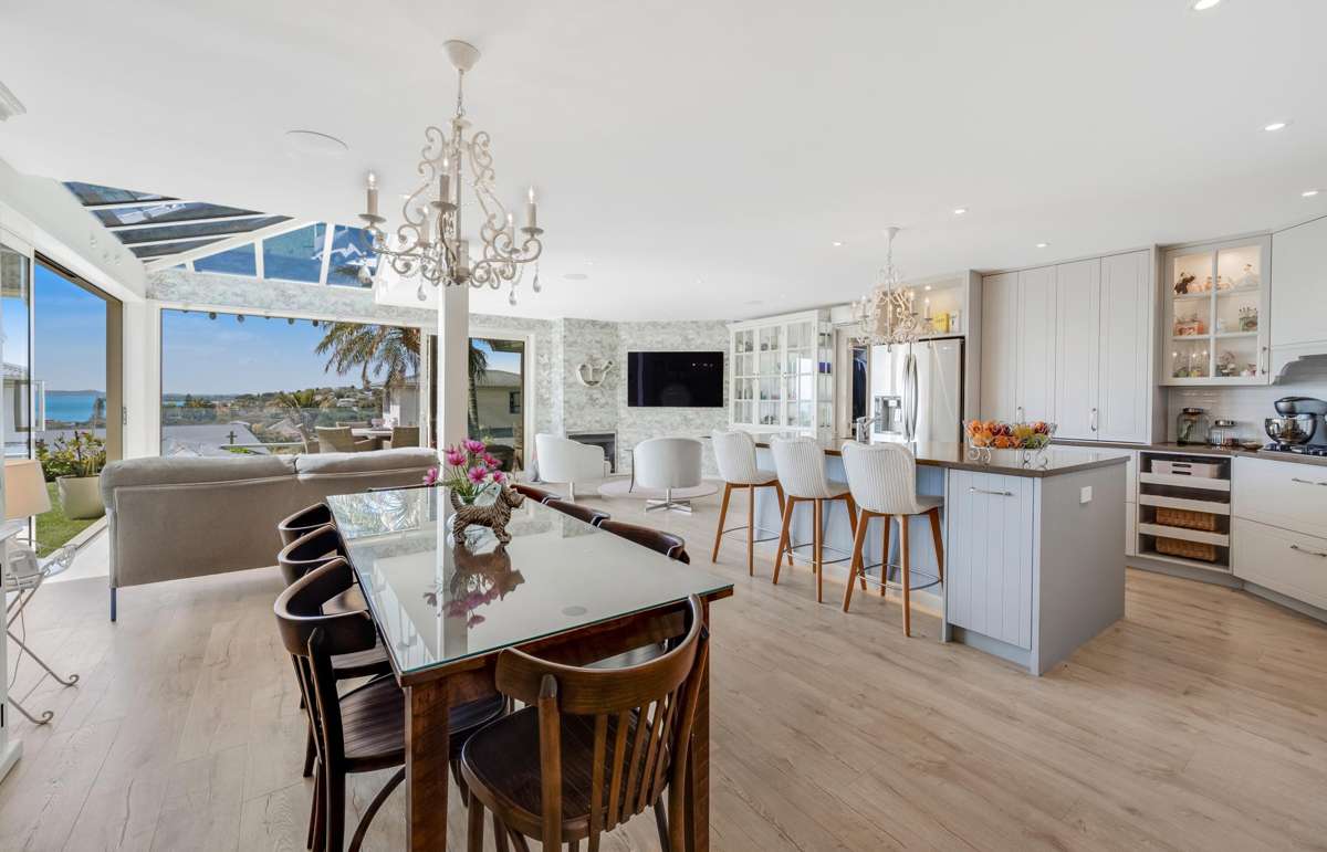 Houses for sale in Howick, Manukau City