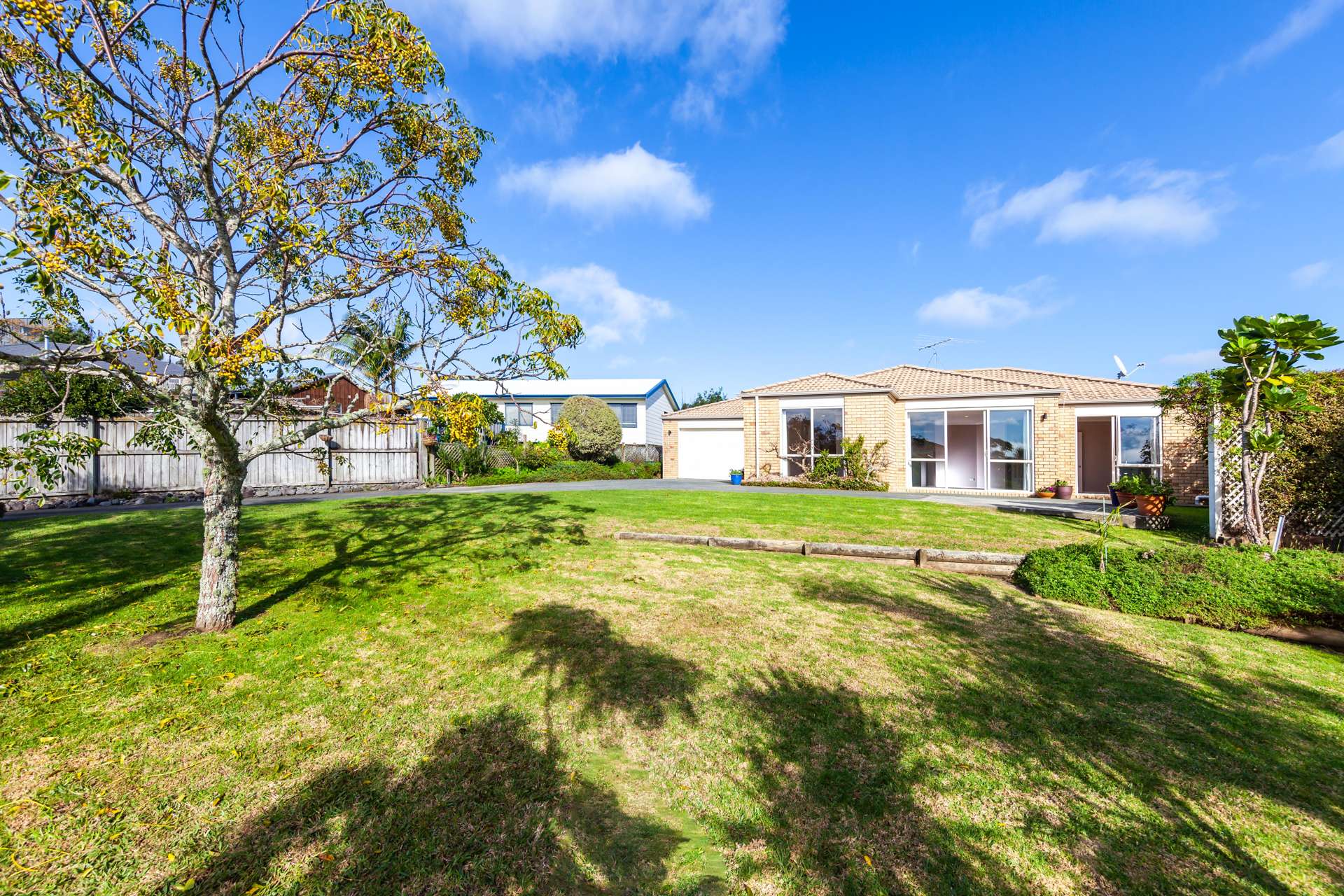 42 Governor Grey Road | Snells Beach | Rodney | Houses for Sale - OneRoof