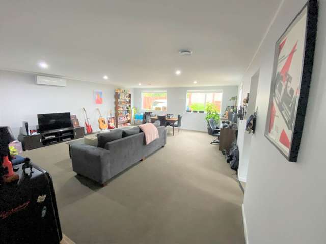 26A Wirihana Road | Titirangi | Waitakere City | Houses for Rent - OneRoof