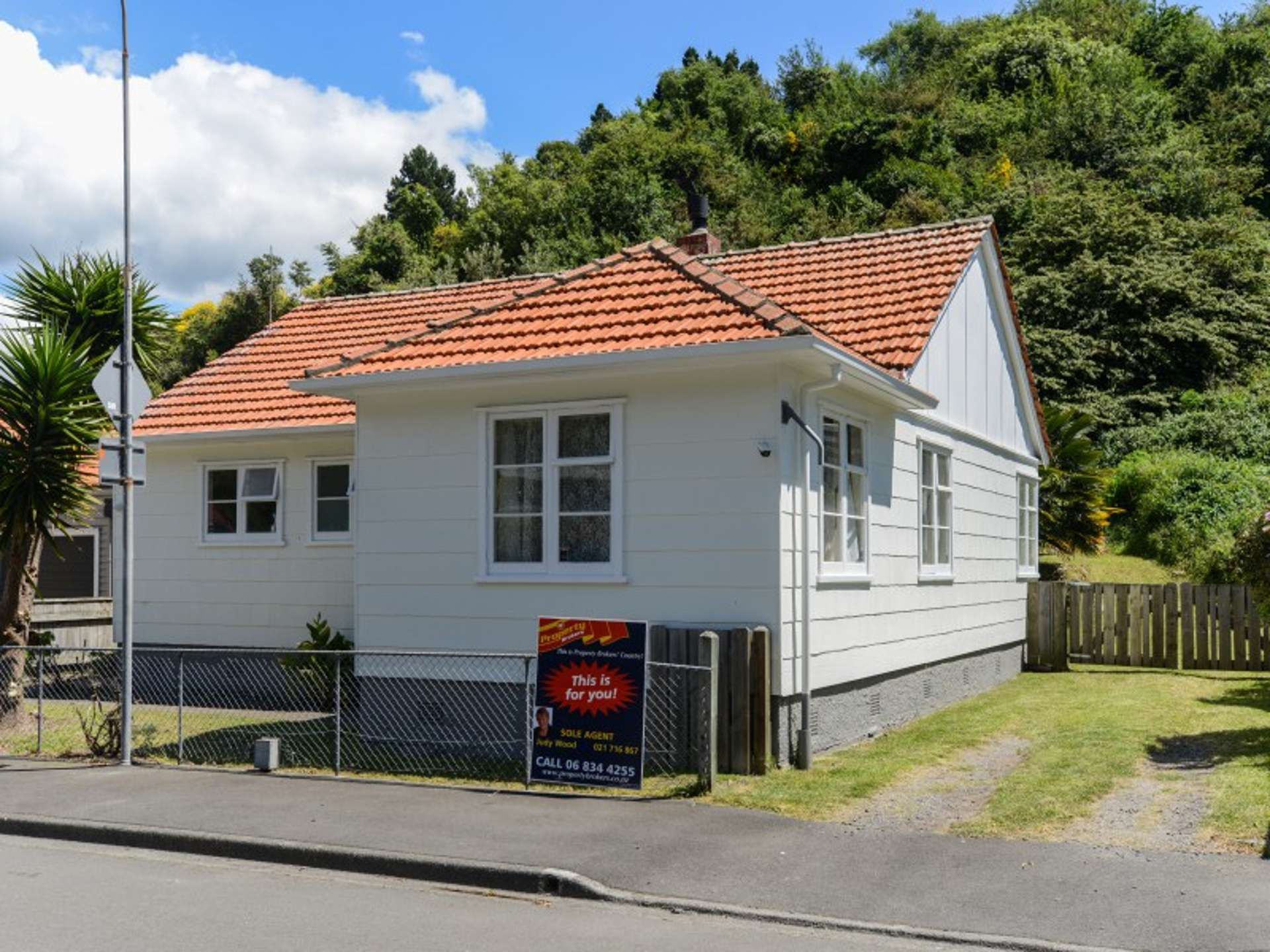 6 Main Street | Hospital Hill | Napier City | Houses for Sale - OneRoof