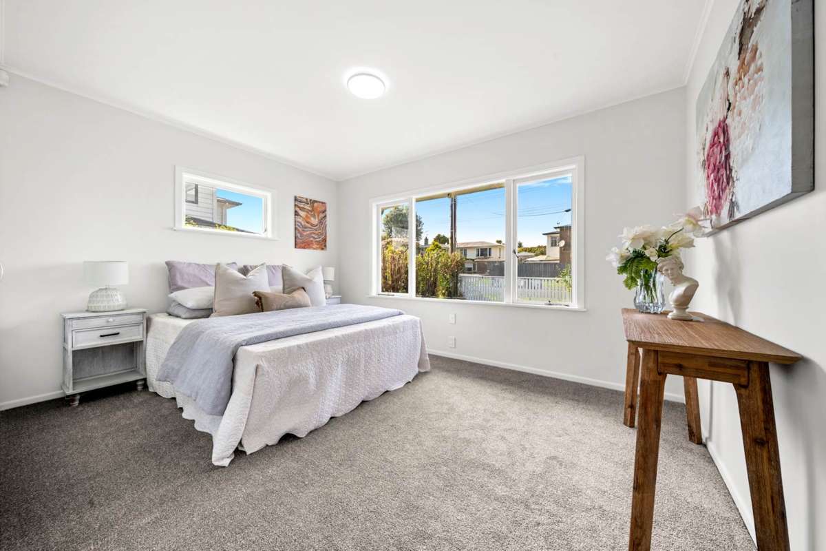 Houses for sale in Waitakere City, Auckland