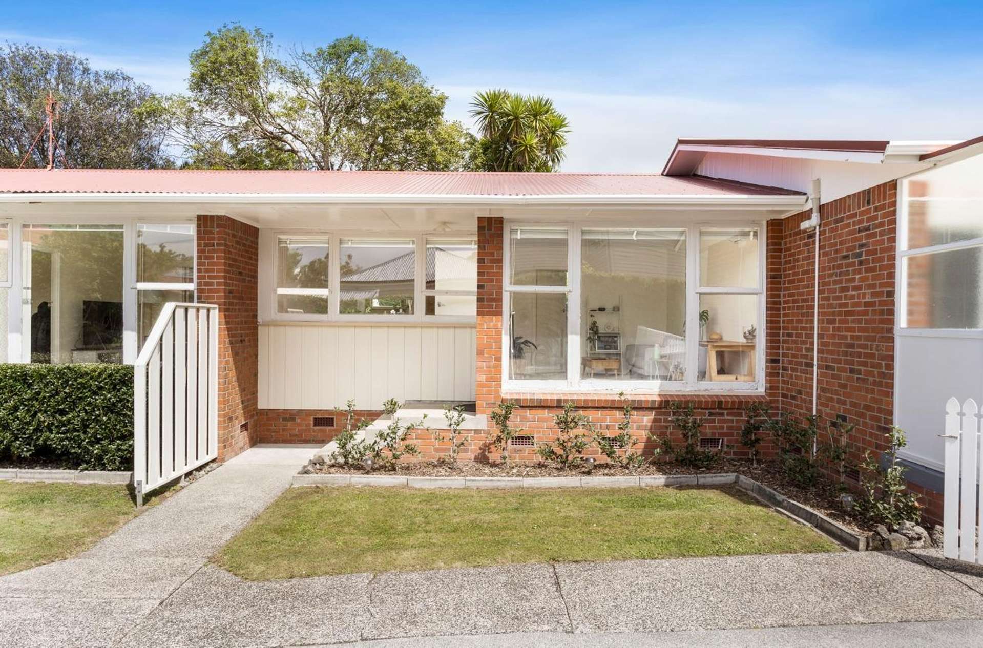 B/9 Henley Road | 1728 | Auckland City | Houses for Rent - OneRoof