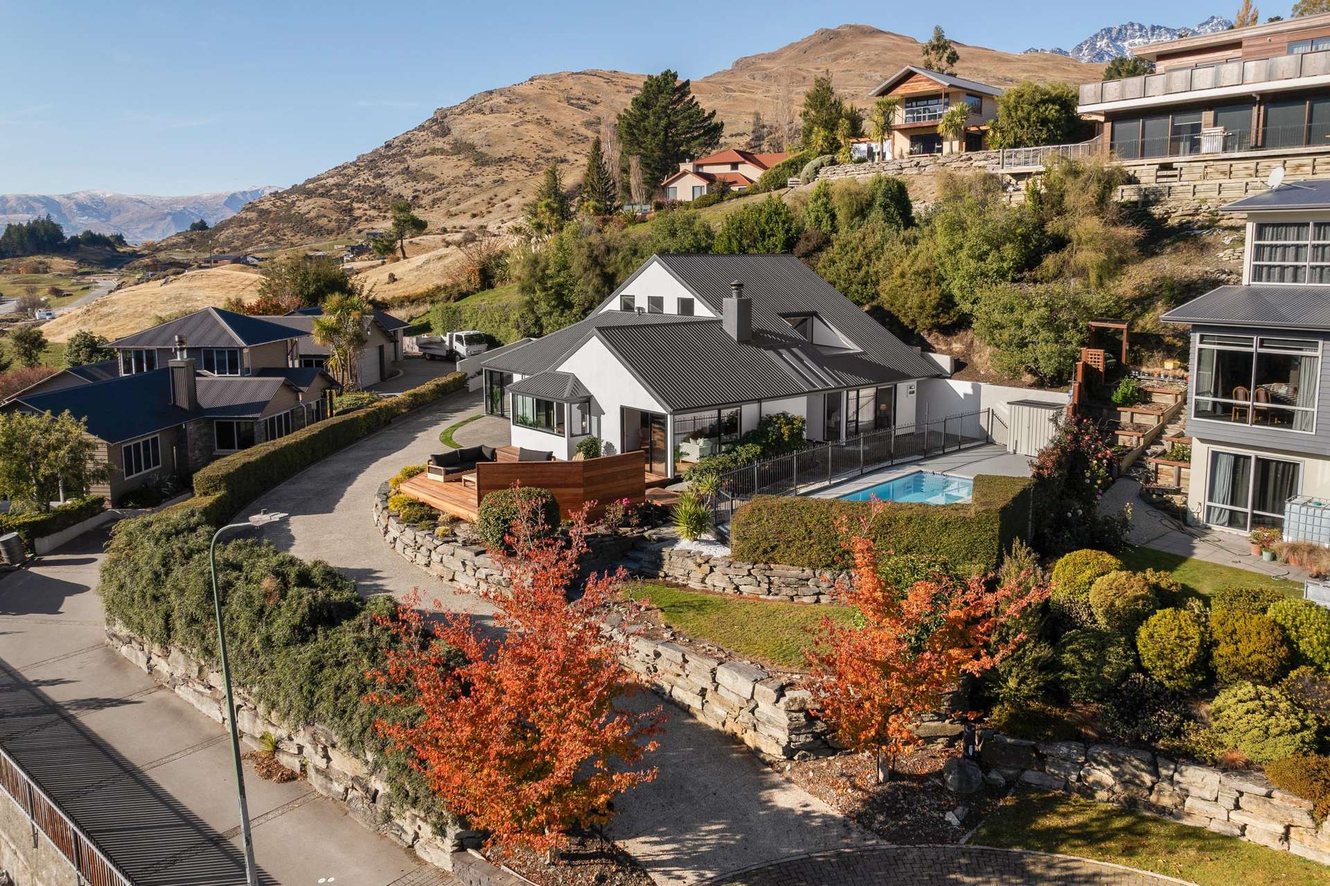 8 Elizabeth Place | Kelvin Heights | Queenstown | Houses for Sale - One ...