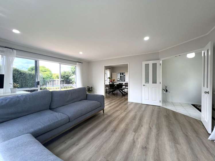 4 Hanly Close | West Harbour | Waitakere City | Houses for Rent - OneRoof