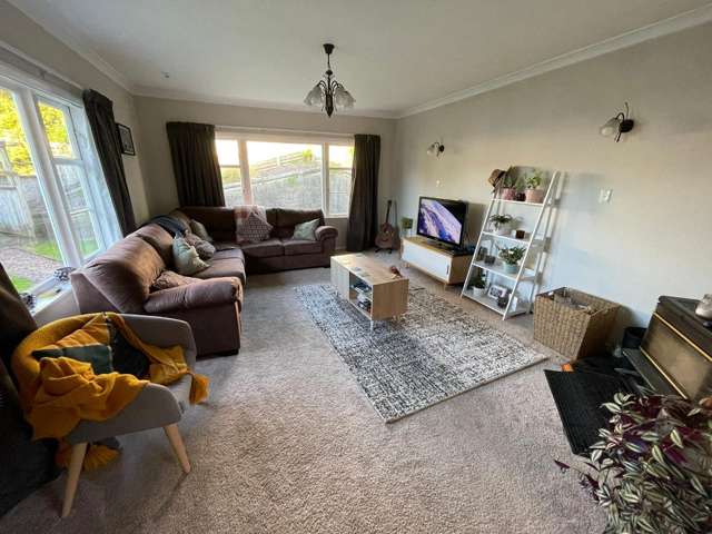 30 The Drive | Tawa | Wellington City | Houses for Rent - OneRoof