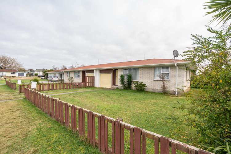 8A and 8B Hillary Place | Cambridge | Waipa | Houses for Sale - One Roof