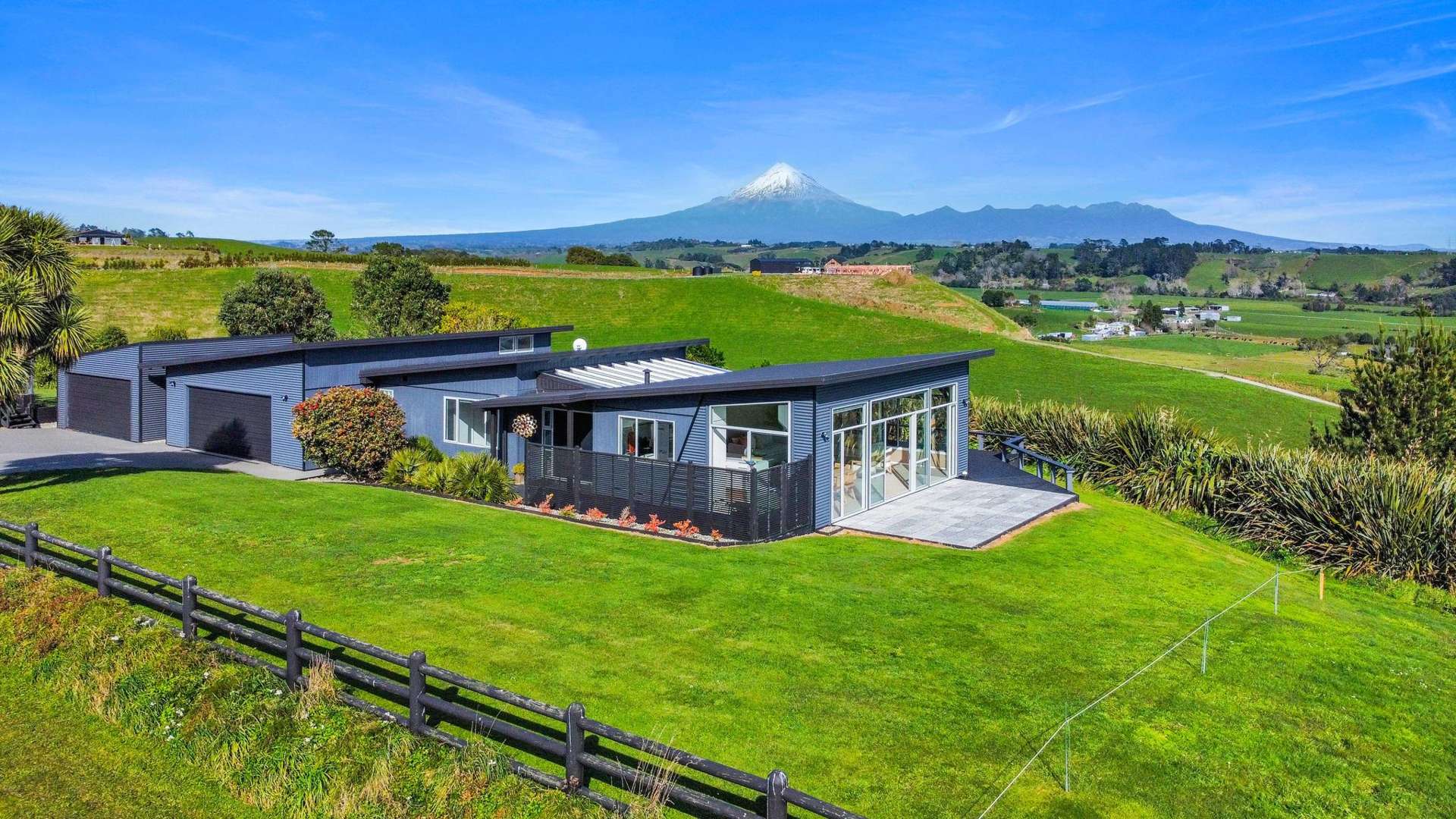 100 Elsham Road | Lepperton | New Plymouth | Houses for Sale - OneRoof