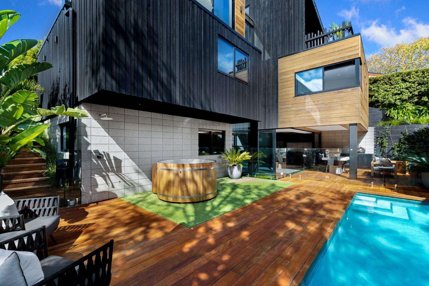 Retirees trade Northland beach house for $4m-plus Kohimarama dream home ...