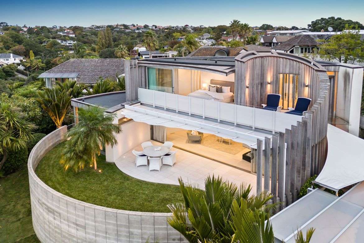 Shell-shaped home in posh Auckland suburb an ‘absolute masterpiece ...