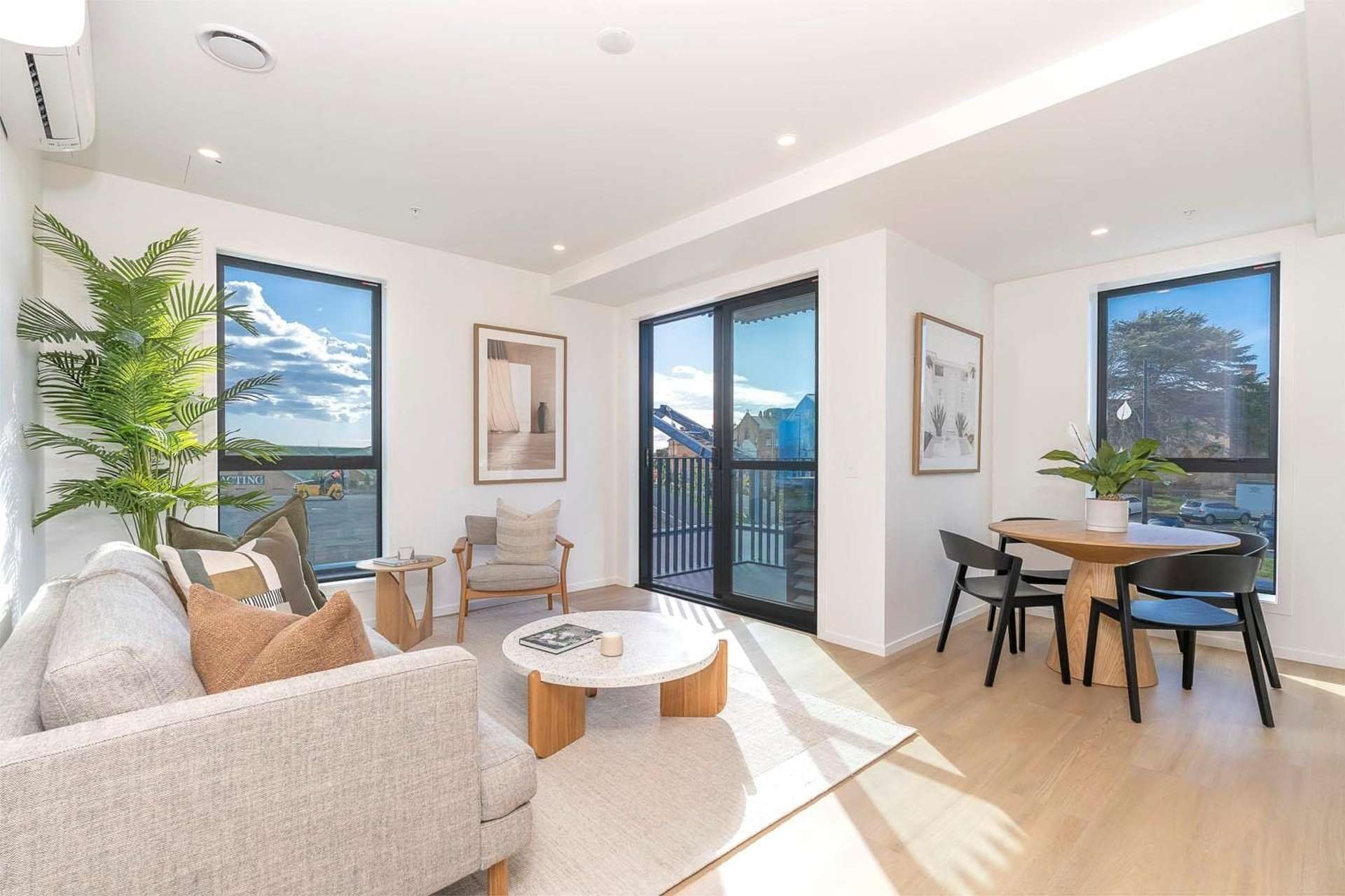 106/2B Te Ara Taurapa | Point Chevalier | Auckland City | Houses for ...