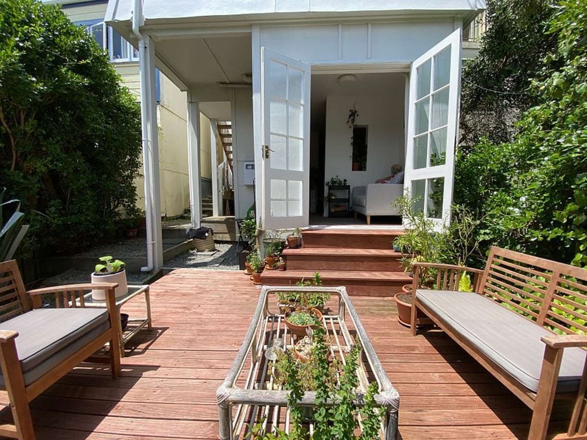21B Hawker Street | Mount Victoria | Wellington City | Houses for Rent ...
