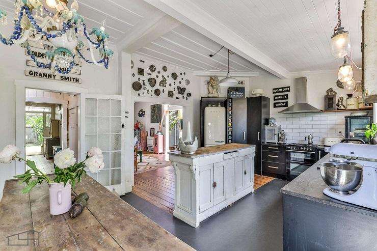 Vogue comes to West Auckland: Couple turned New Lynn home over to who’s ...