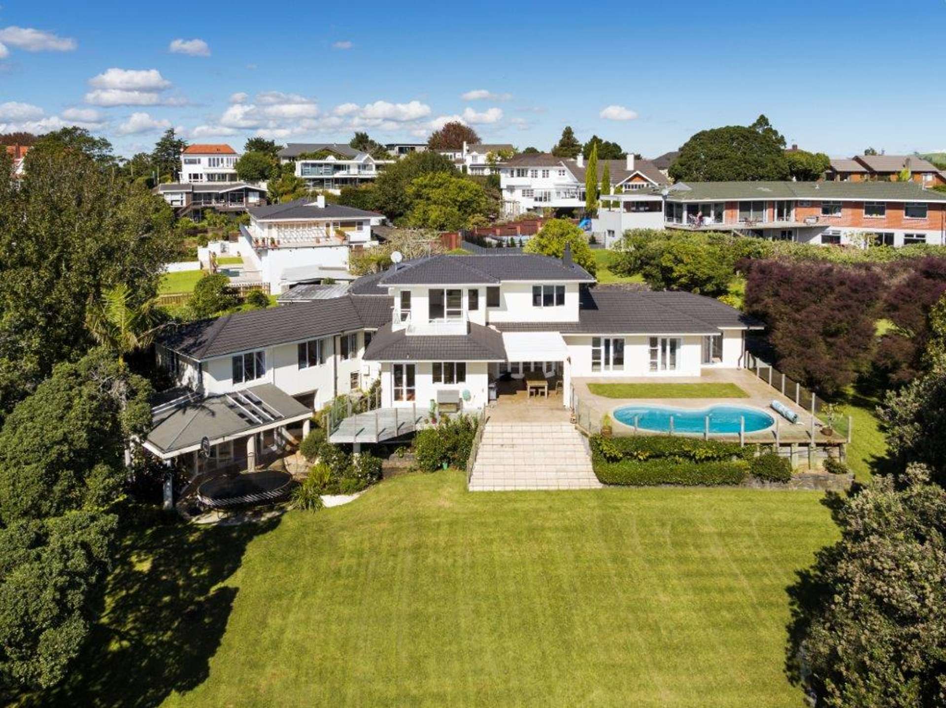 144 Long Drive | St Heliers | Auckland City | Houses for Rent - OneRoof