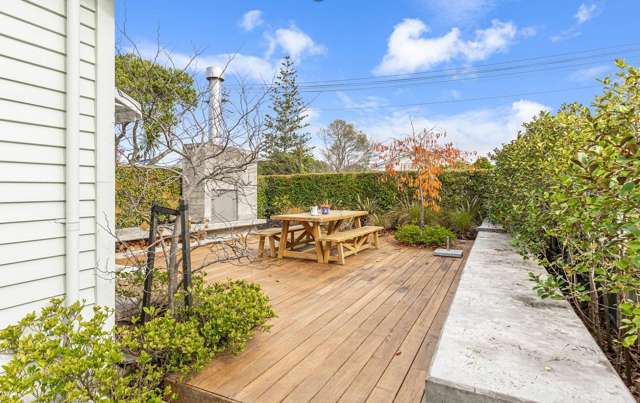 41 Hanlon Crescent | Narrow Neck | North Shore City | Houses for Rent ...