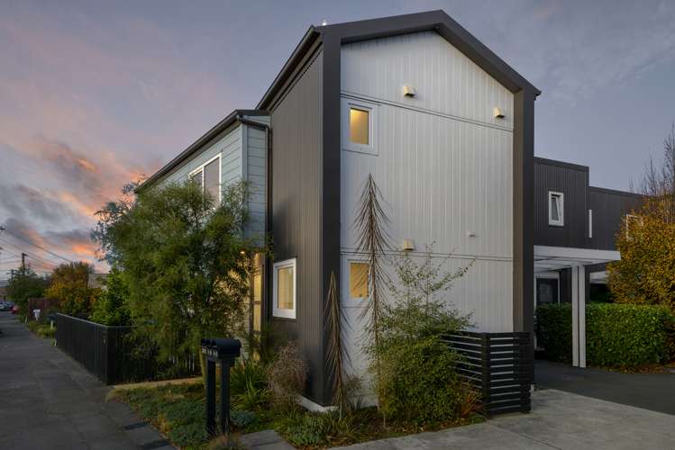 1/6 Feilding Street | Addington | Christchurch City | Houses for Sale ...