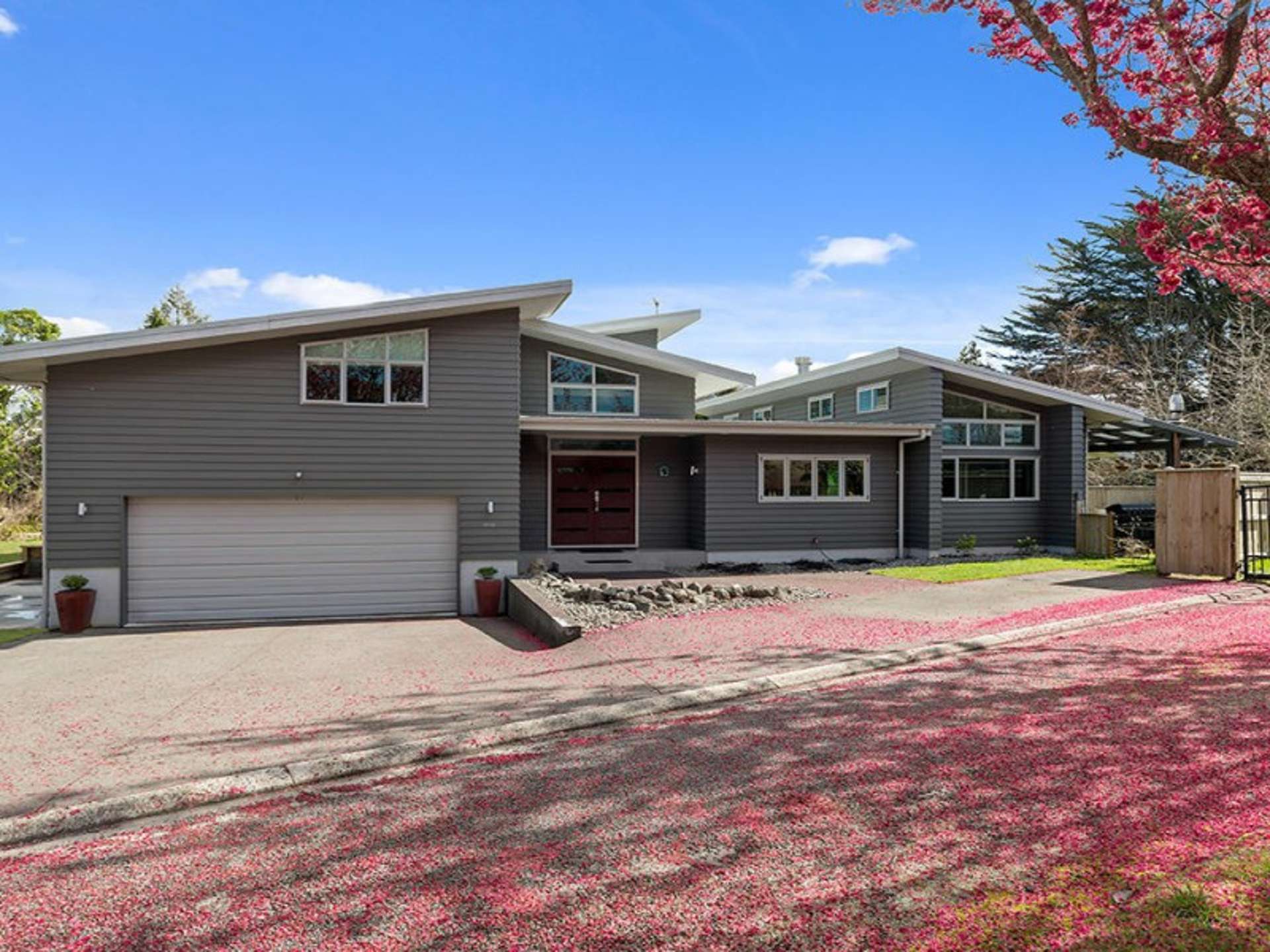 144 Kawaha Point Road | Kawaha Point | Rotorua | Houses for Sale - OneRoof