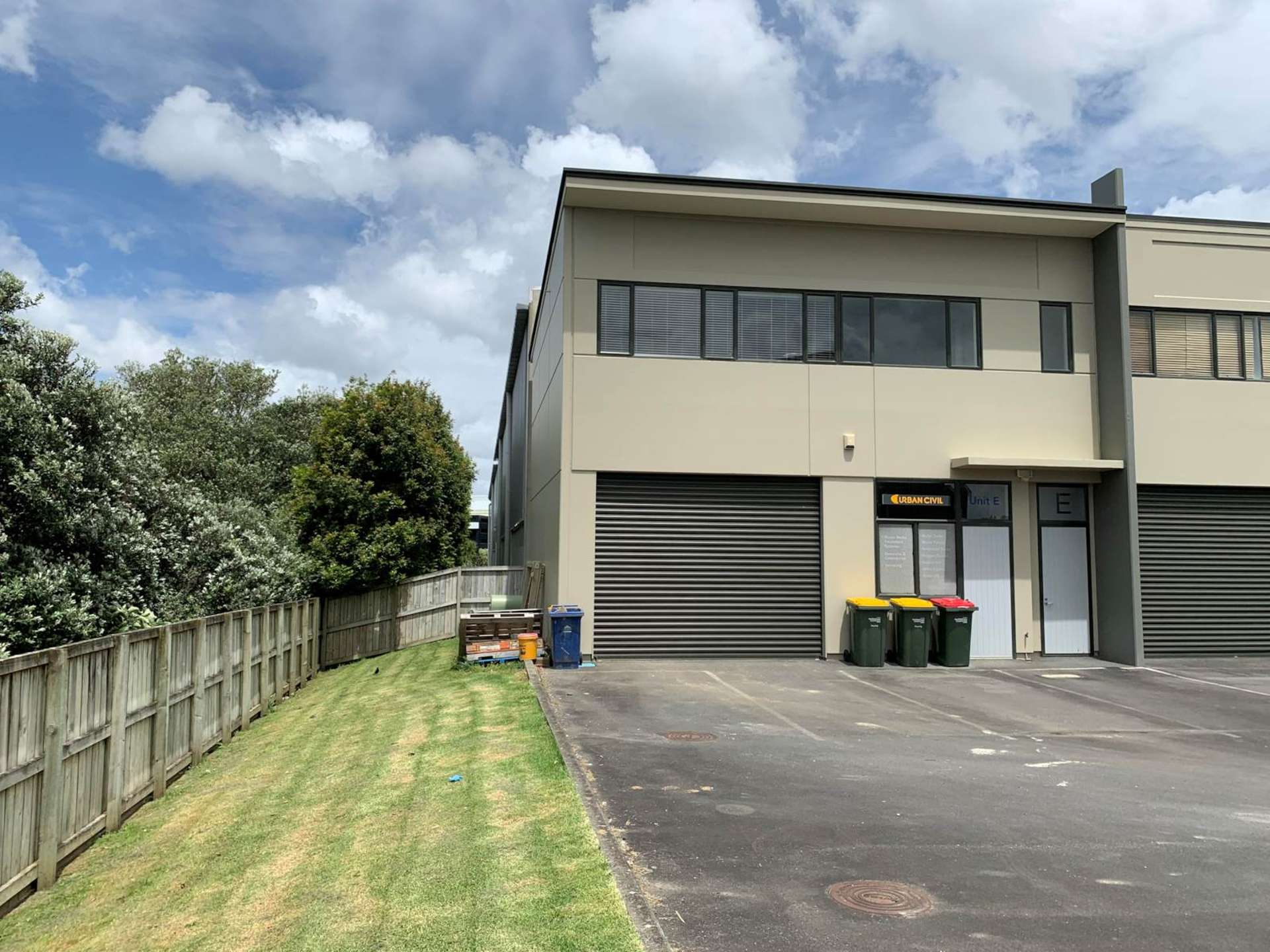 E/9 Lovell Court | Albany | North Shore City | Commercial Property For ...