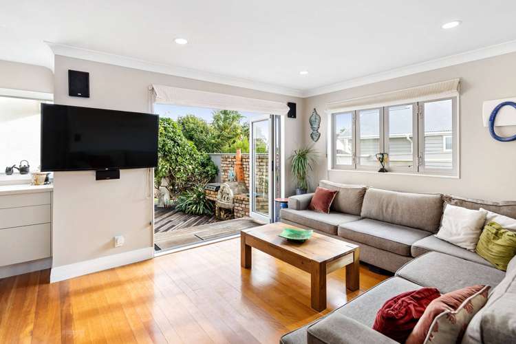 300 Point Chevalier Road | Point Chevalier | Auckland City | Houses for ...