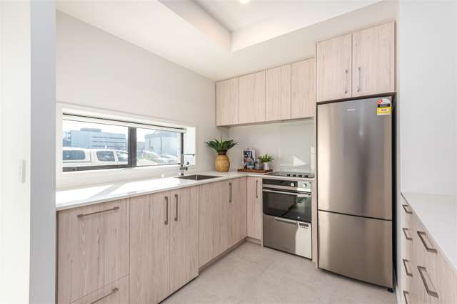 5/3 Lava Lane | Christchurch Central | Christchurch City | Houses for ...